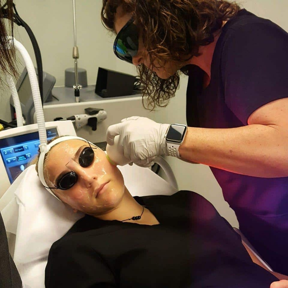 Facial_IPL – InSkin Med Spa